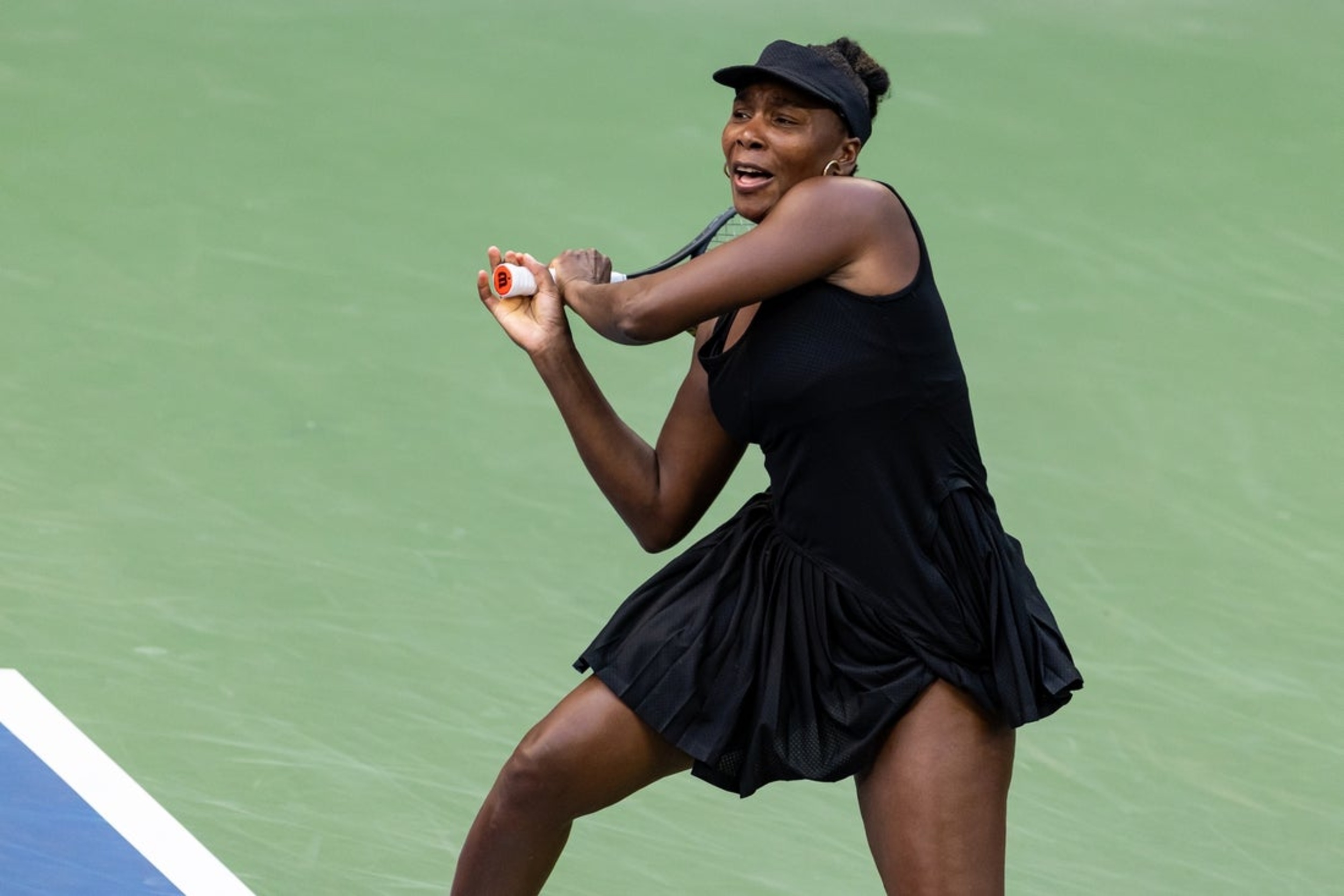 Venus Williams, Coco Gauff in line for 2nd-round Australian Open clash