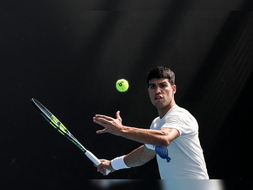 Roger Federer praises Carlos Alcaraz's chance to become the youngest ...