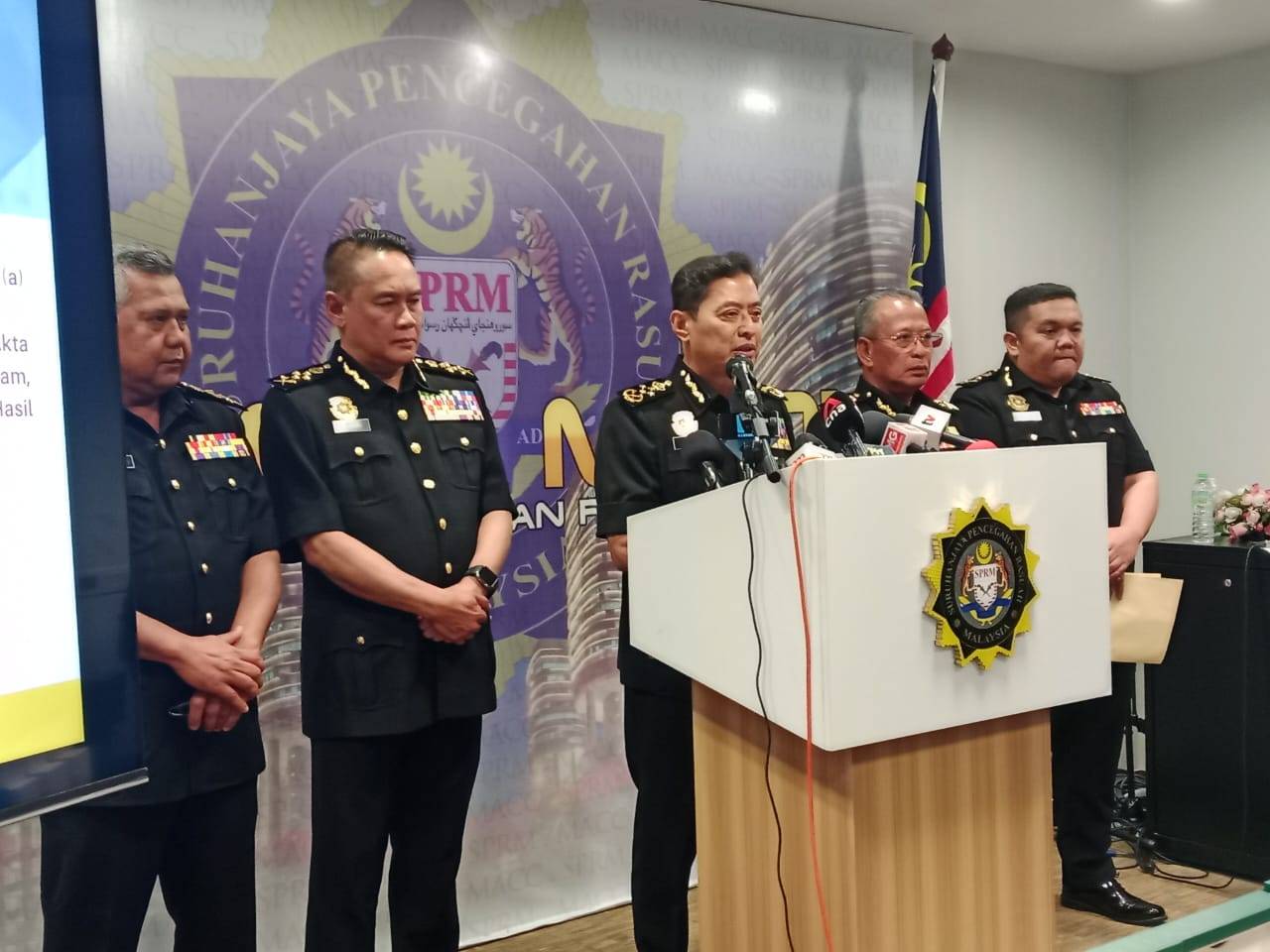 Investigation of senior MAF officers classified as high-profile, fast ...