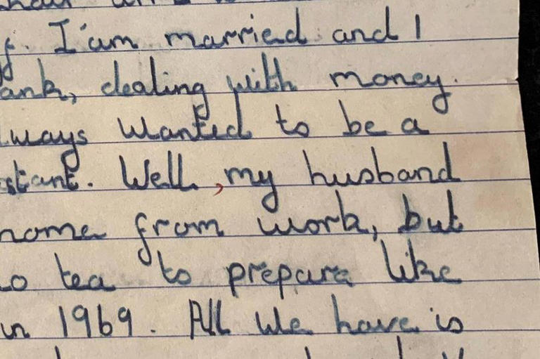 Schoolgirl's letter from 1969 makes incredibly accurate future predictions