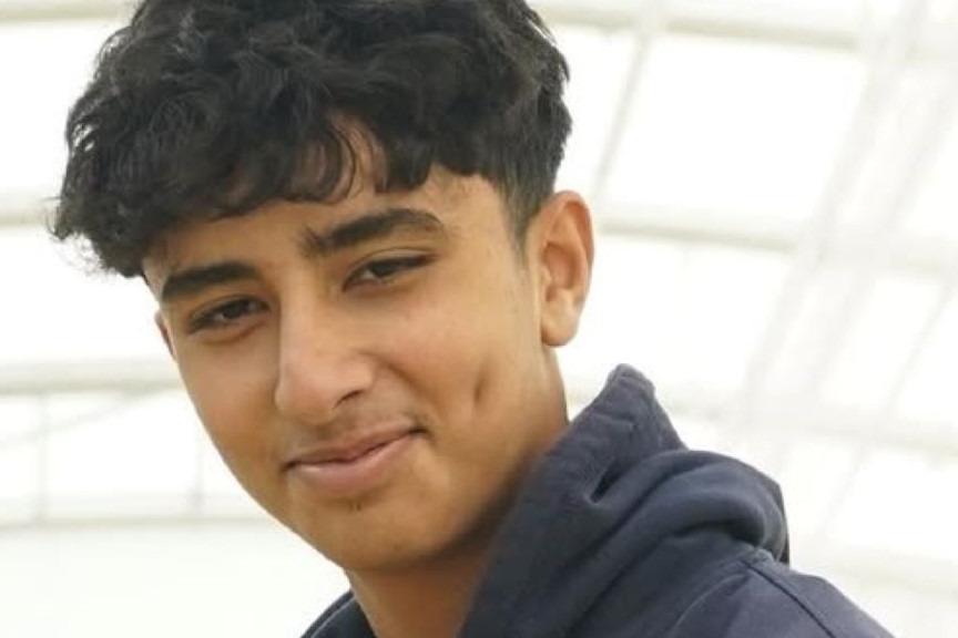 Wakefield Thornes youngster Safi Abrar given opportunity with Yorkshire CCC