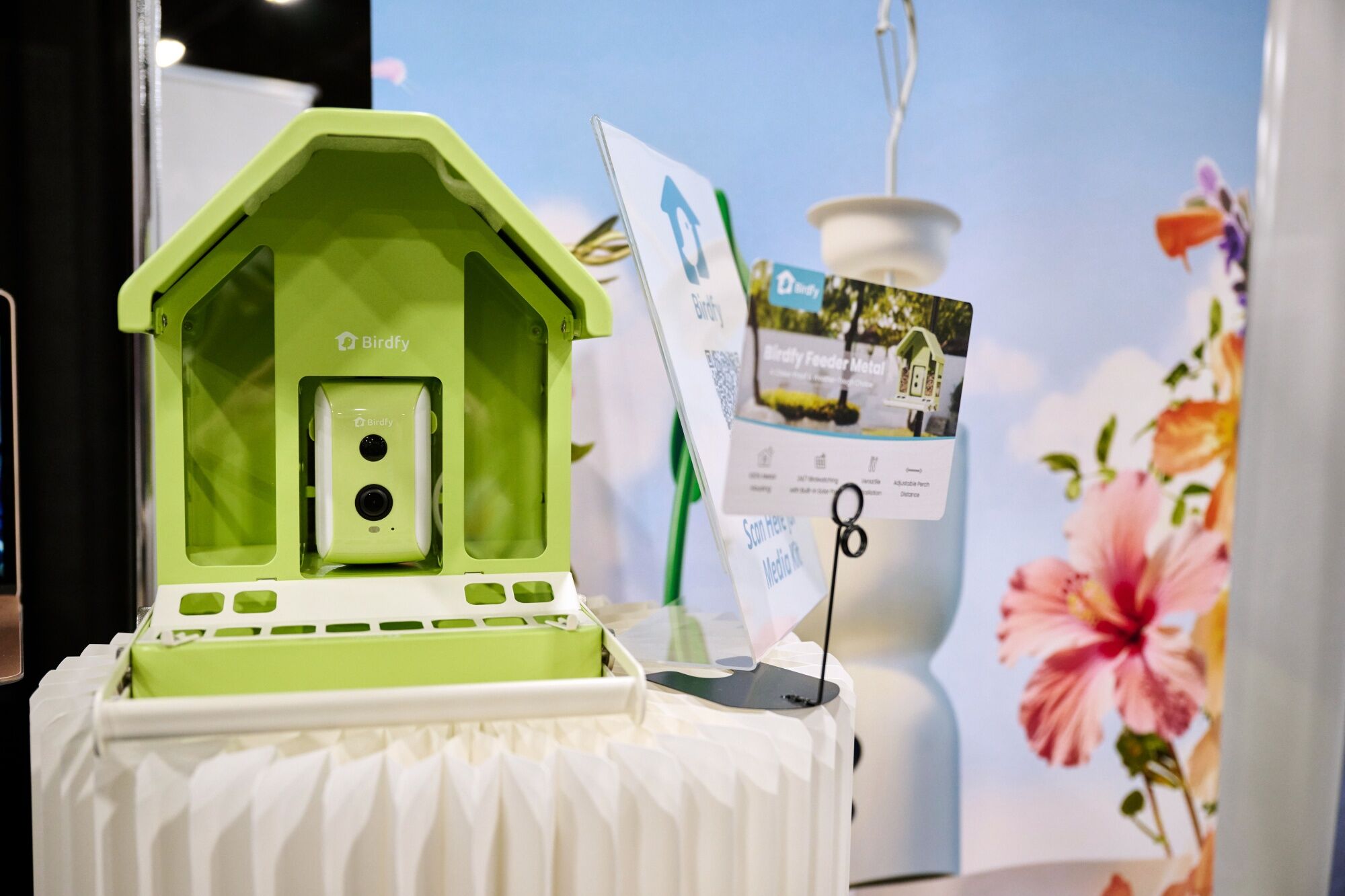 China gets a jump on trying AI everywhere from cars to birdbaths