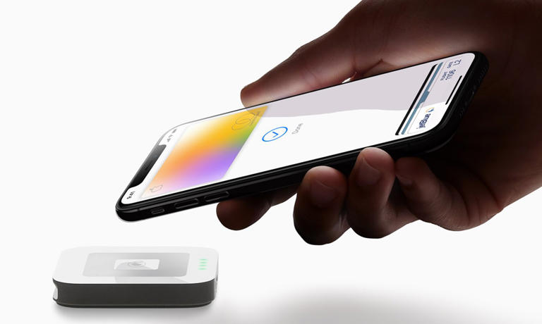 Use Apple Pay with HLB Visa cards and earn RM30 cashback for a limited time