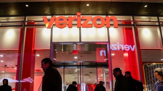 Verizon outage resolved: Company shares note for customers 'still ...