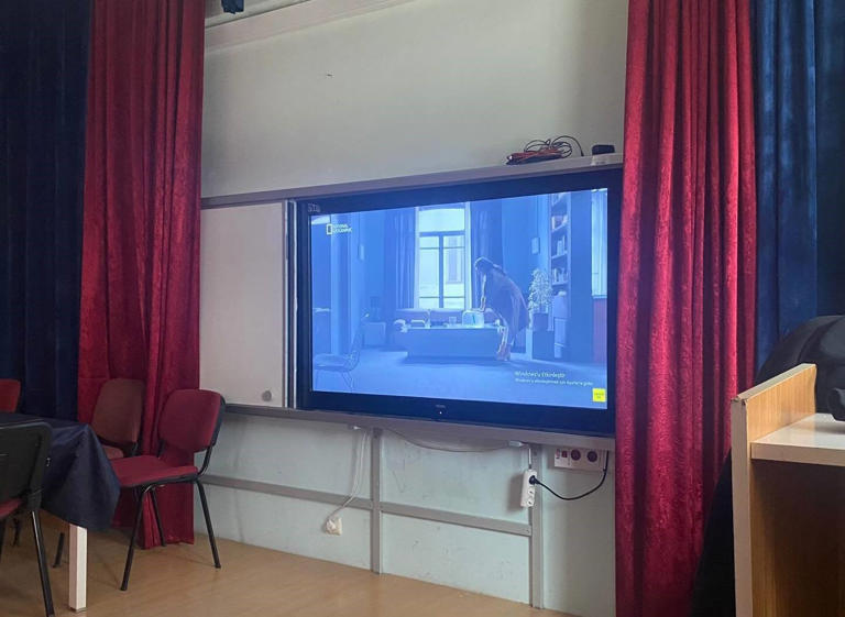 Kütahya Akşemsettin Kız Anadolu İmam Hatip Lisesinde belgesel gösterimi