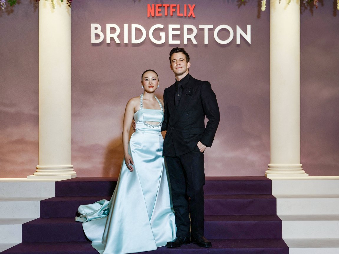 Yerin Ha and Luke Thompson celebrate glamorous "Bridgerton" premiere