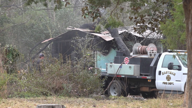 'Flames were coming out of the roof' | Eastman fire chief describes ...