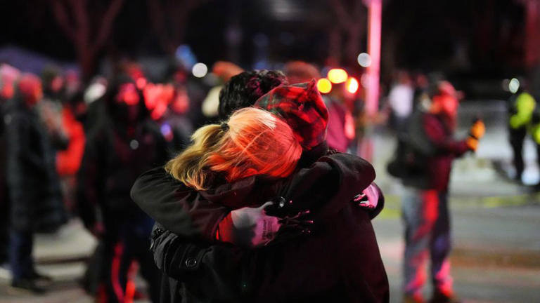 Federal agent shoots a man officials say assaulted an officer, sparking ...