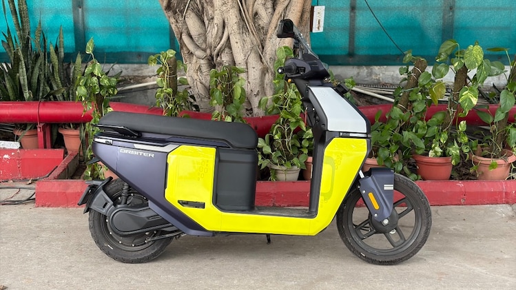 TVS Orbiter review: A practical, zippy, city friendly EV scooter that ...