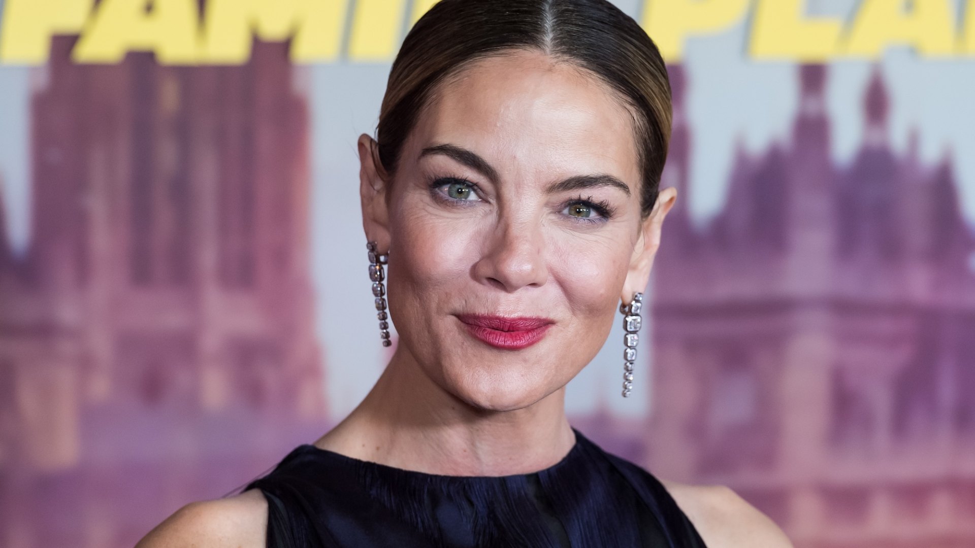 Michelle Monaghan's wrinkle-reducing red light mask is 30% off
