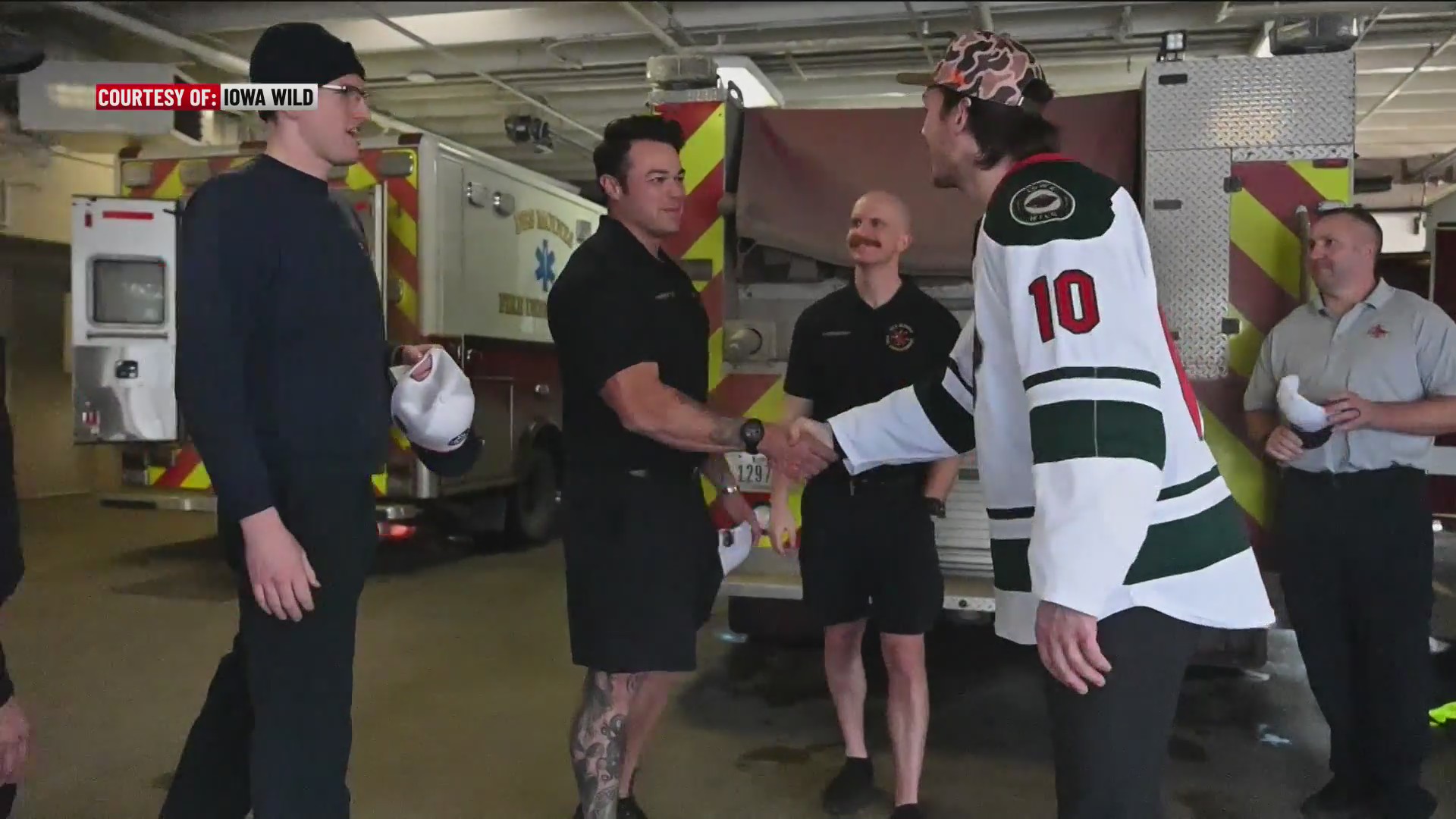 Iowa Wild honors first responders, teachers with local heroes night