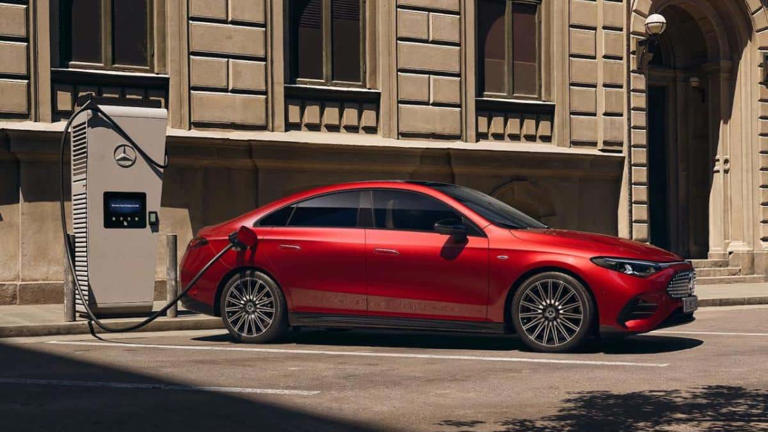 Mercedes-Benz lines up 12 new India launches, all-new CLA EV with 792 ...