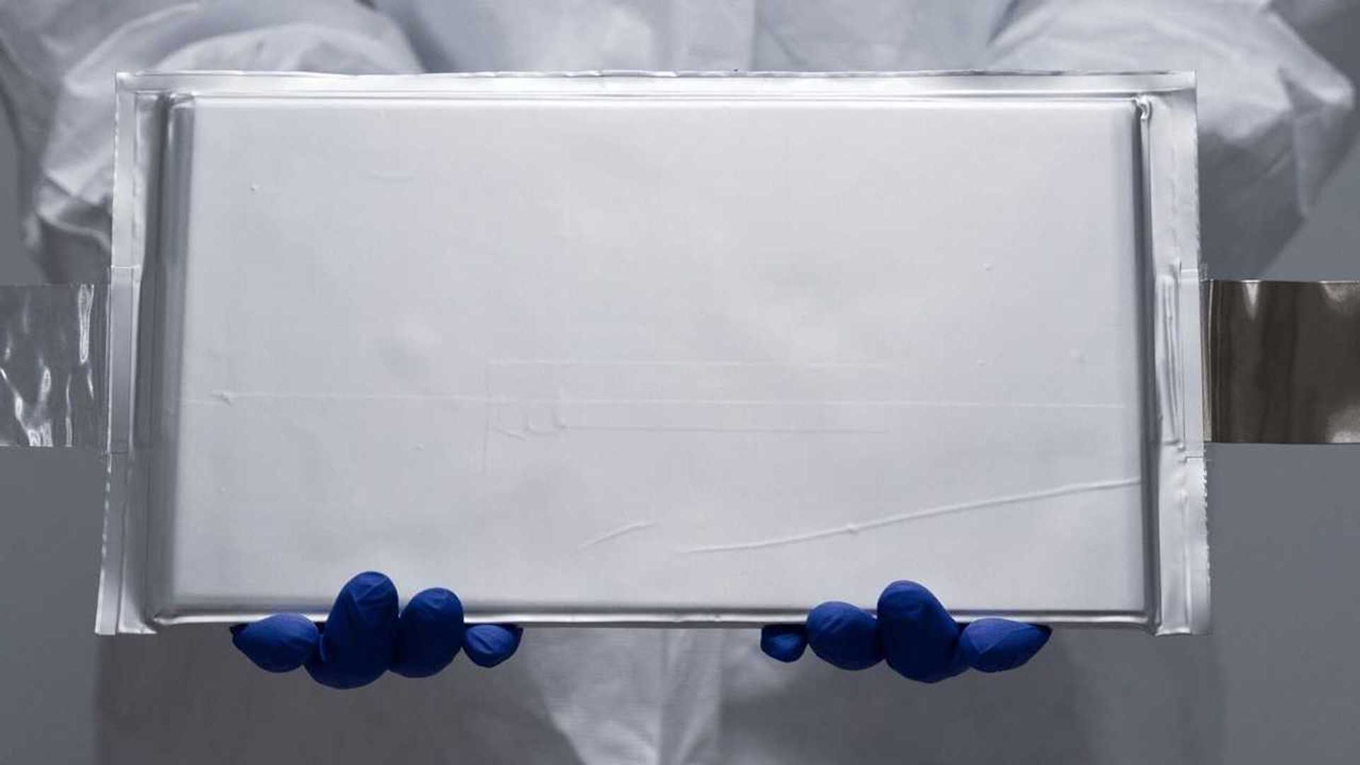 Una nuova batteria allo stato solido: quella a bassa pressione