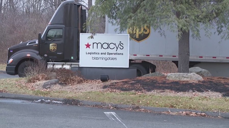 Macy’s closing Cheshire, South Windsor distribution centers, cutting ...