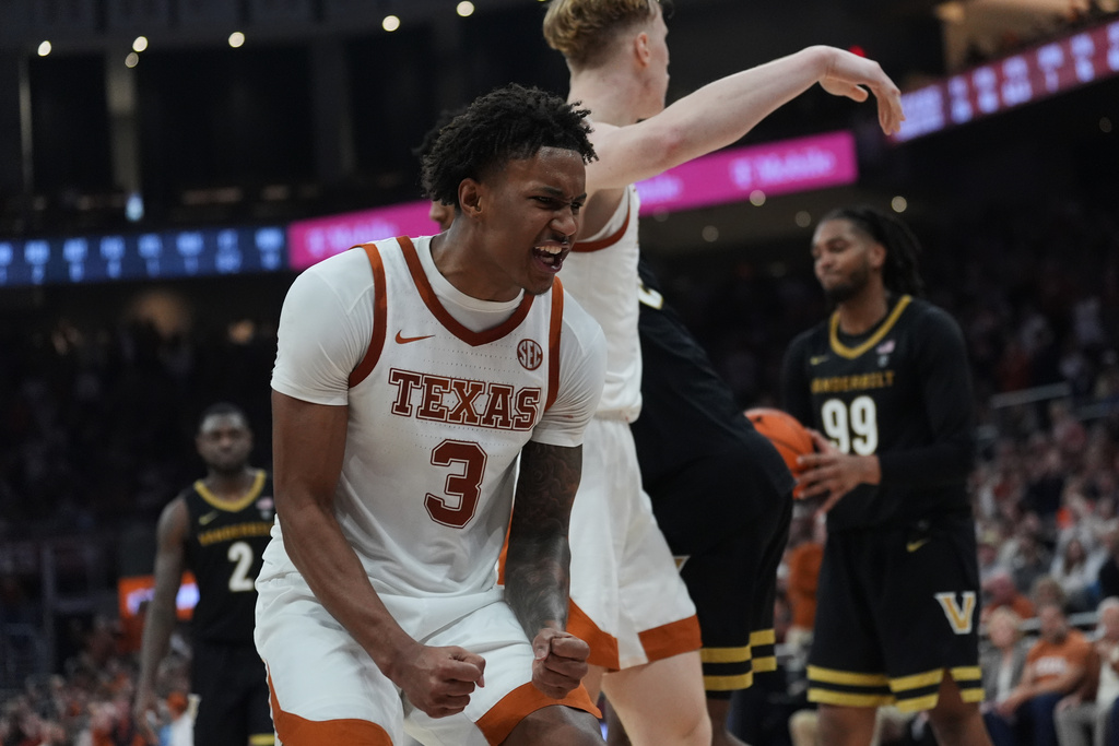 Texas hands No. 10 Vanderbilt its first loss of the season with a ...