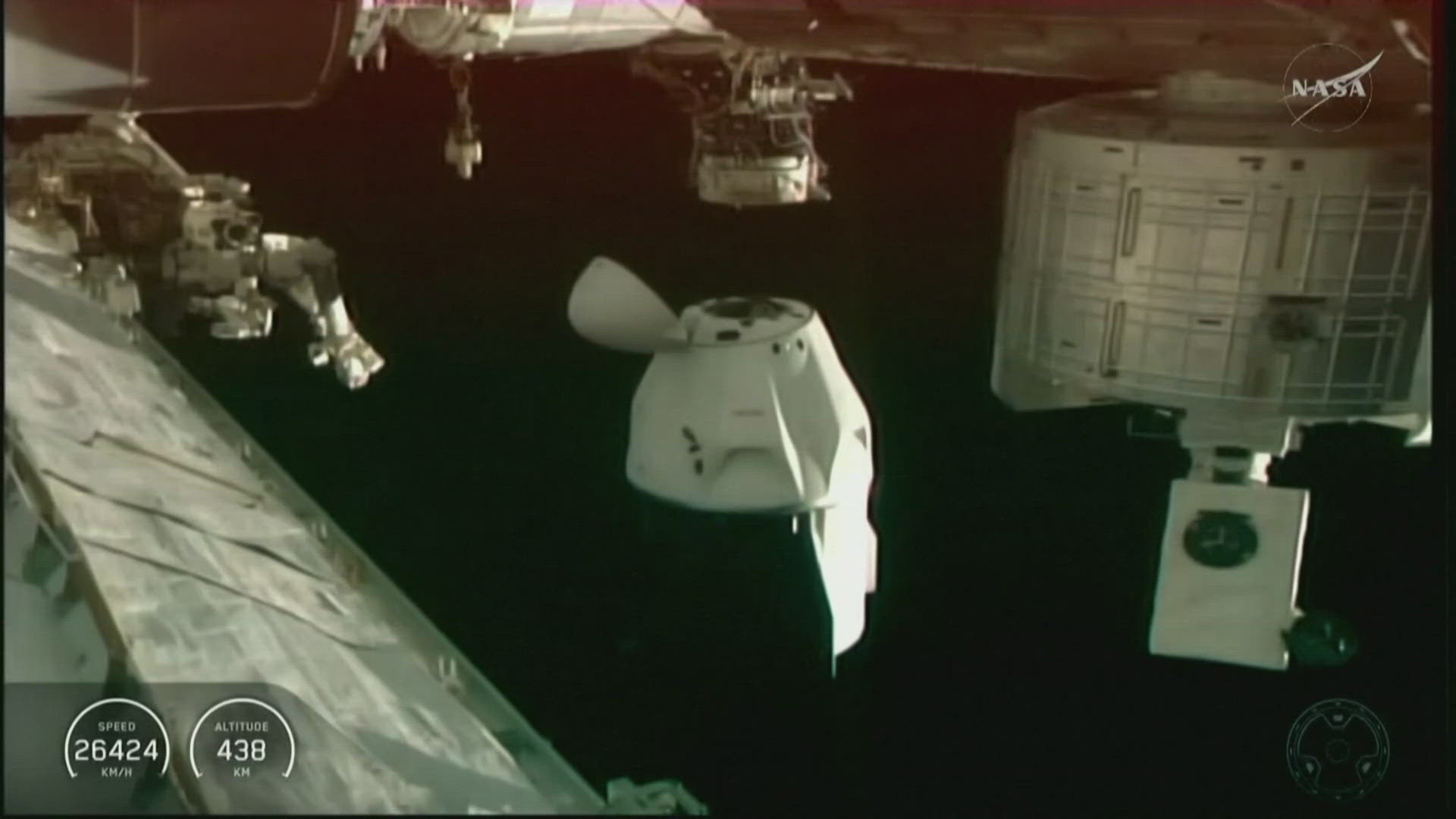 NASA sends 4 astronauts back to Earth in first medical evacuation