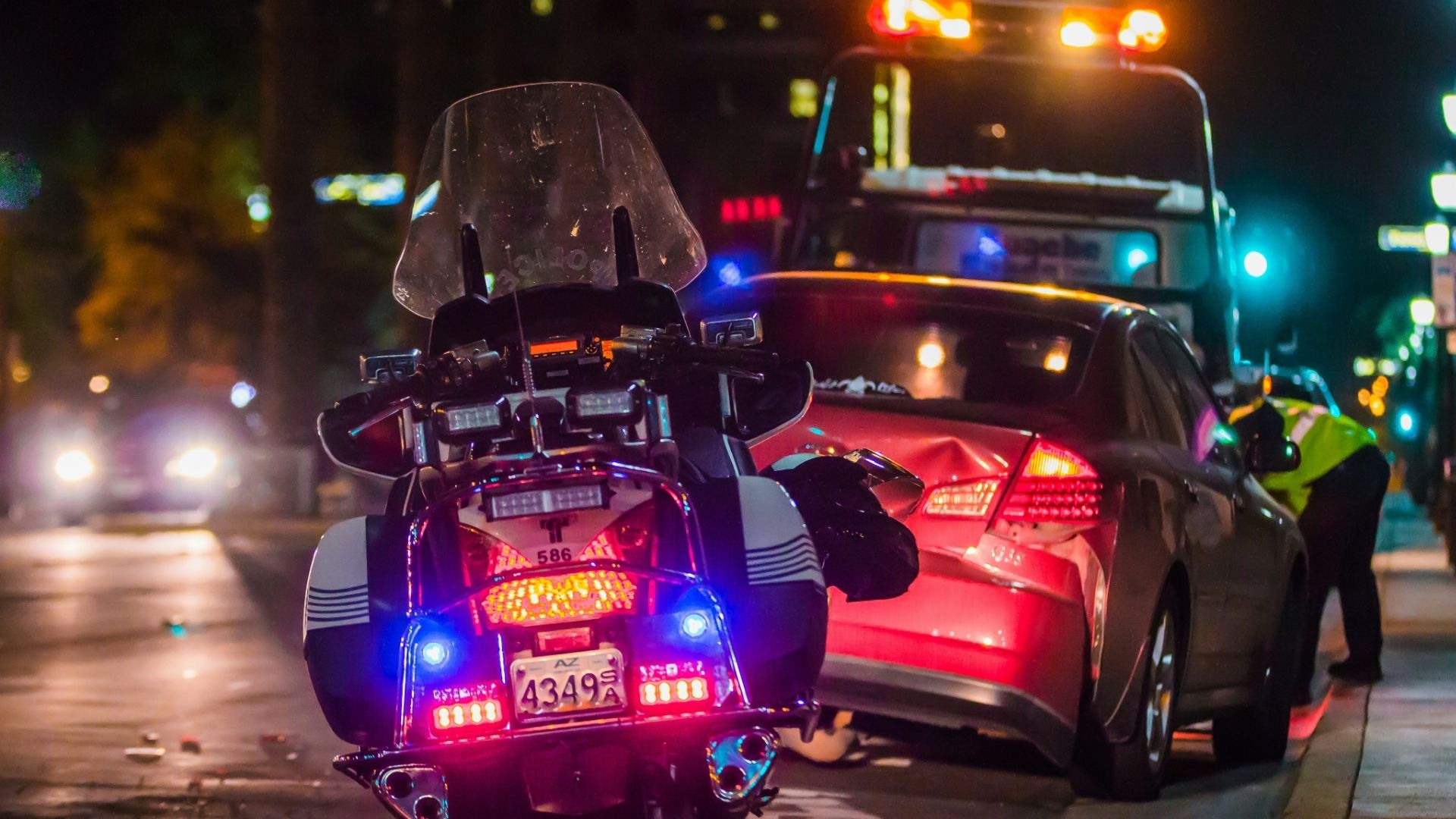 Ícono del rap de los 90 herido en accidente automovilístico y llueve a ...