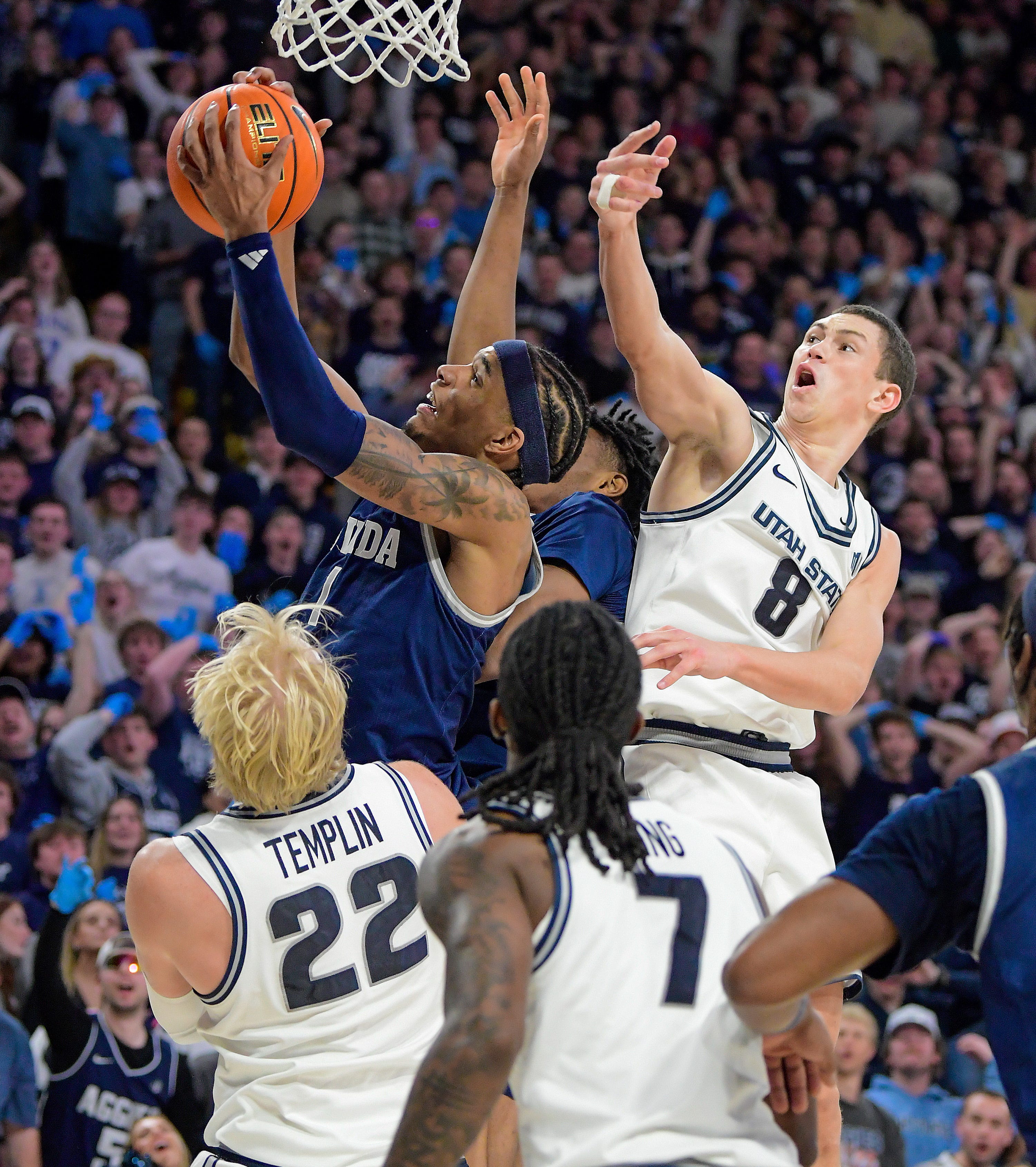 Utah State pulls away late to down Nevada, 71-62, on Wednesday
