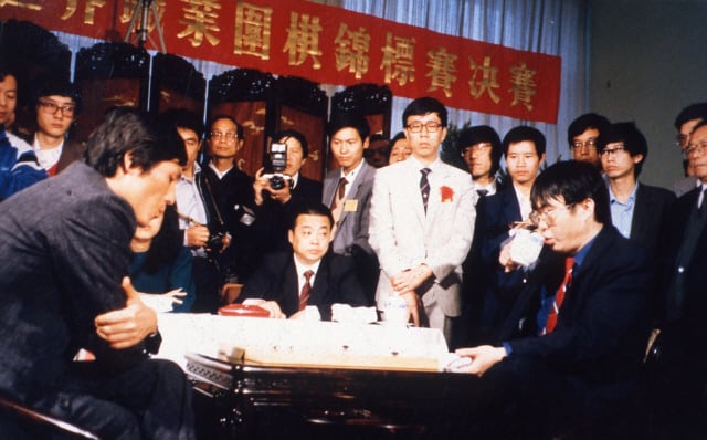 Nie Weiping, Chinese Go's 'Iron Gatekeeper,' dies at 74