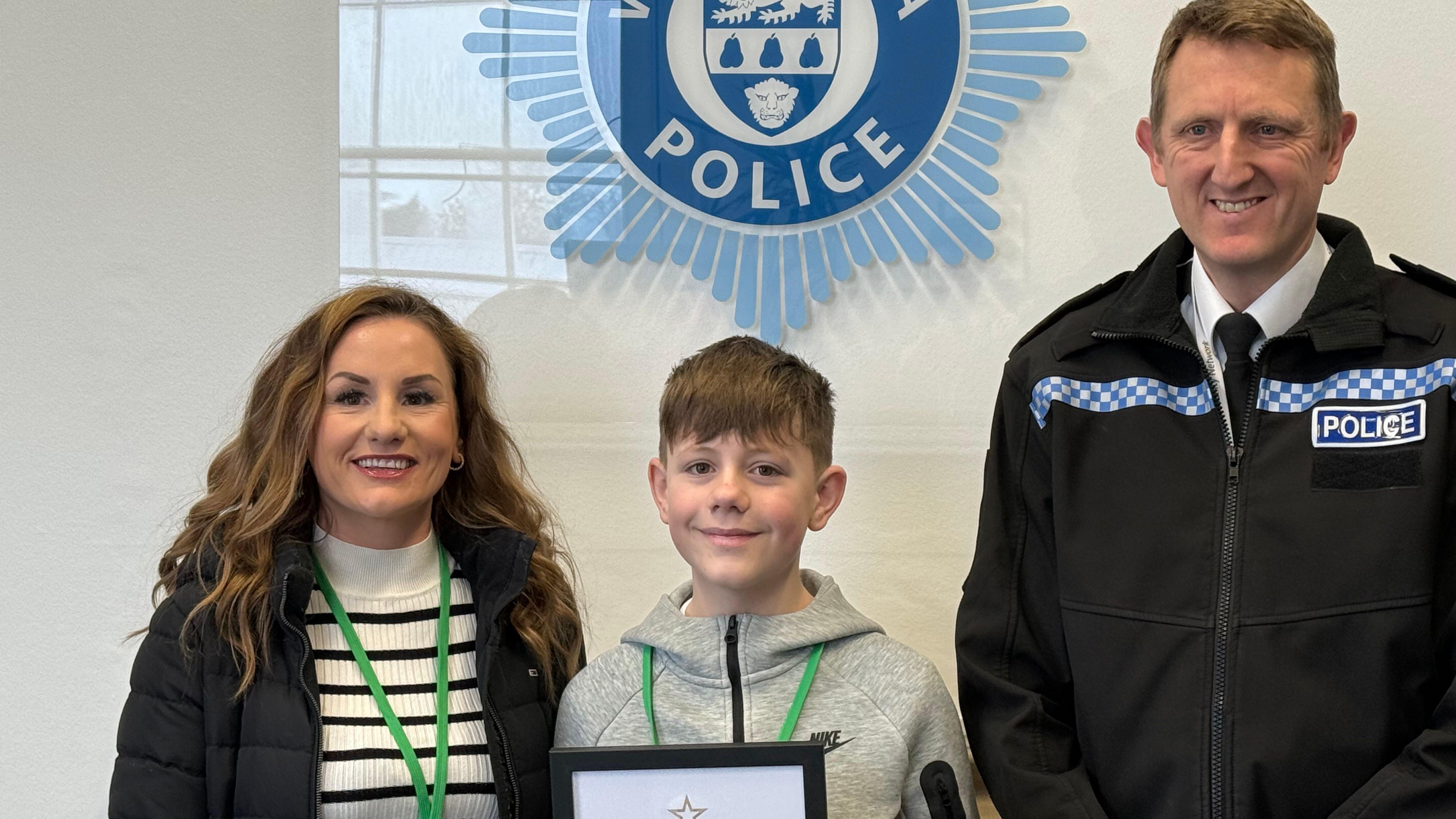Bravery award for hero boy who saved mum's life