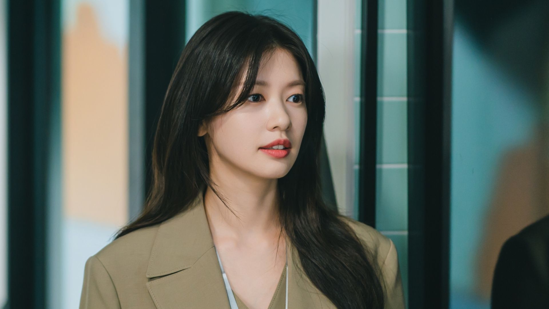 'Squid Game' creator Hwang Dong-hyuk sets Netflix crime drama 'The Dealer'