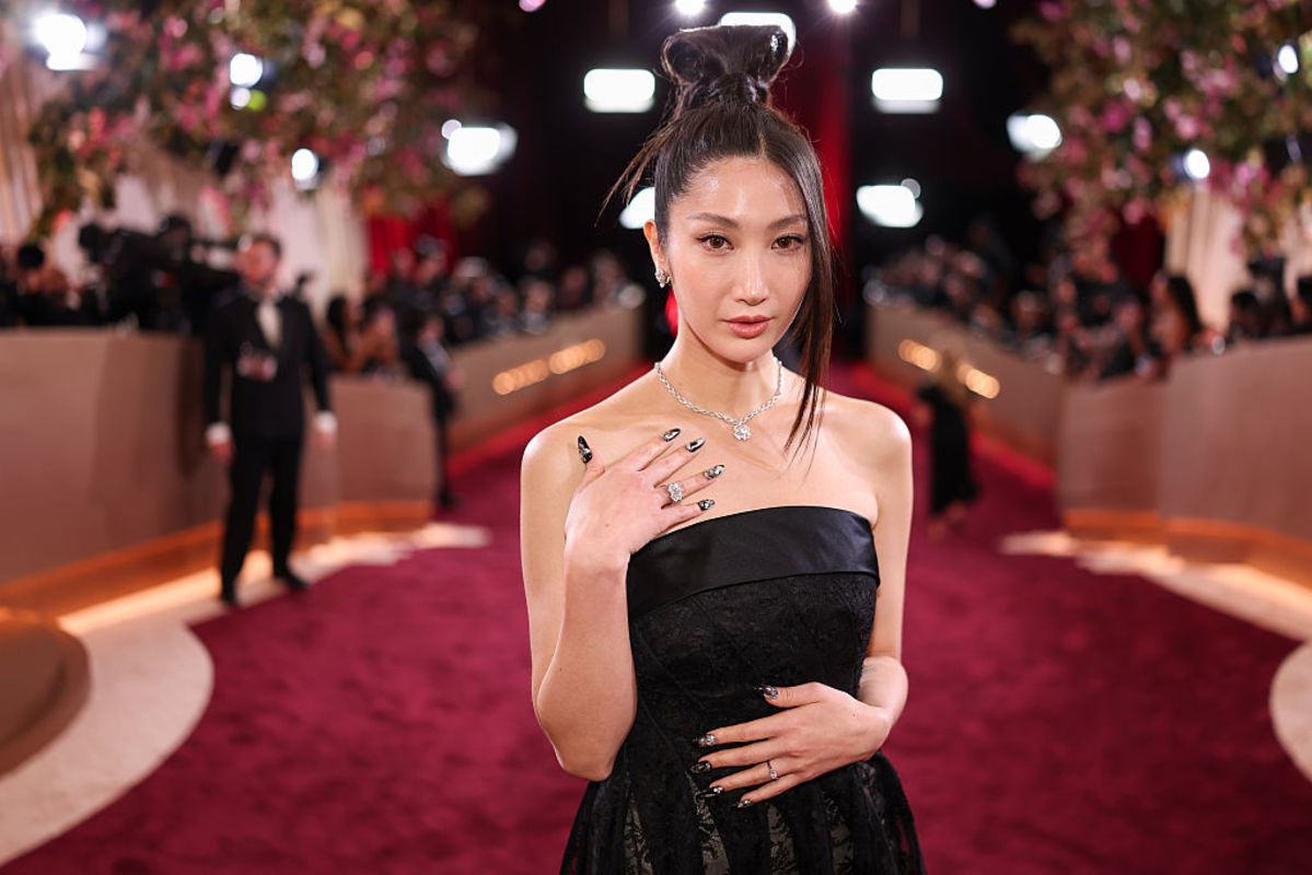 'KPOP Demon Hunters' singer gets emotional after Kelly Clarkson ...