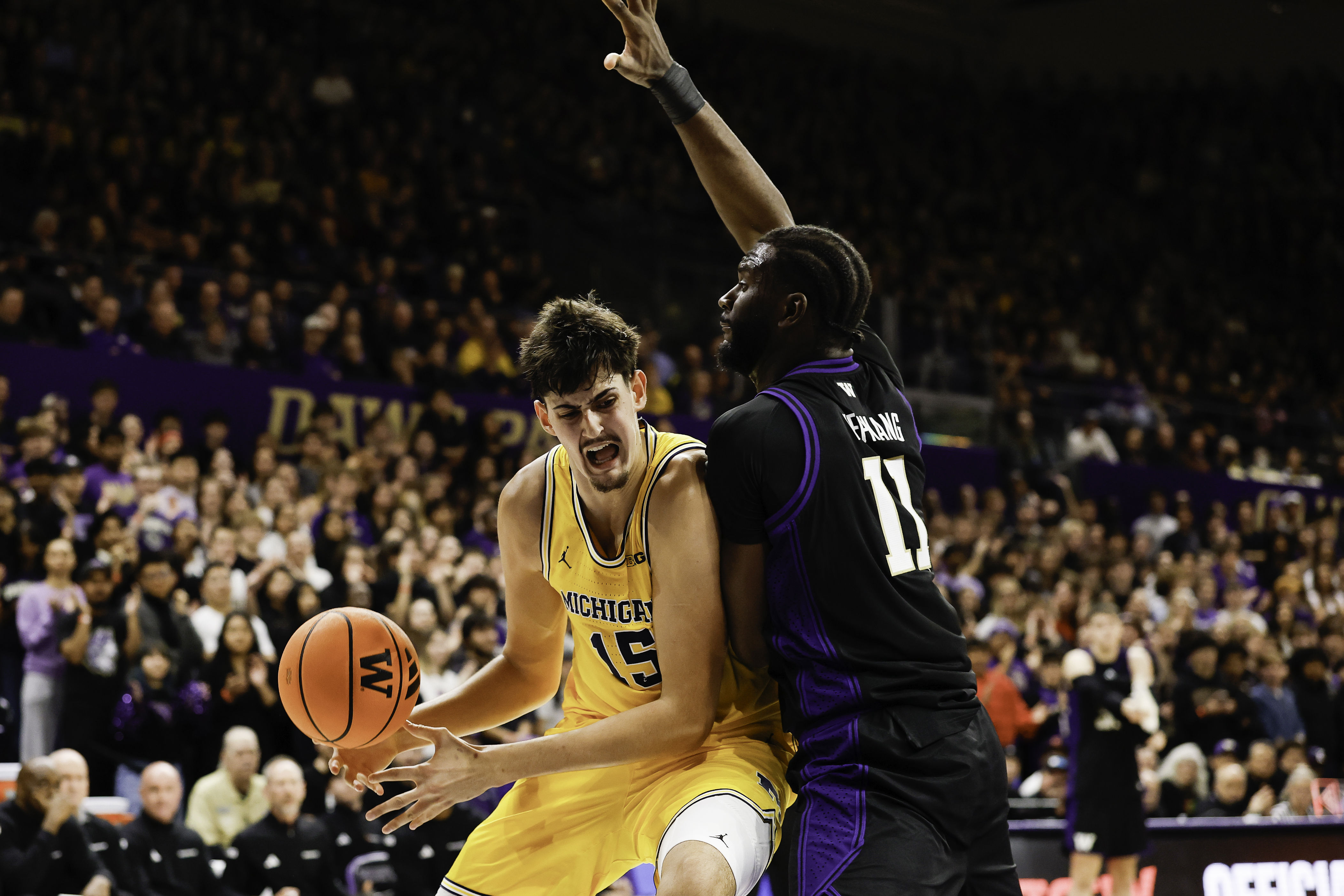 Huskies can't overcome #4 Michigan