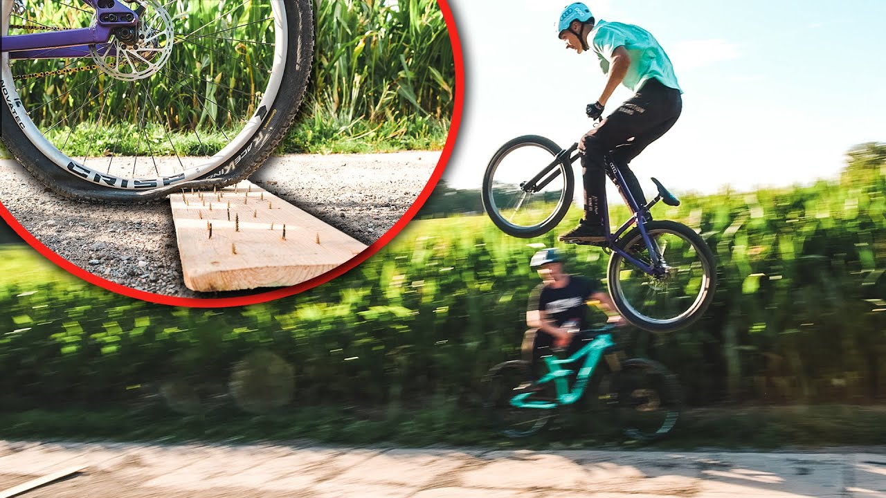 Flat-tire-long-jump-challenge: MTB-nagelbrett-challenge