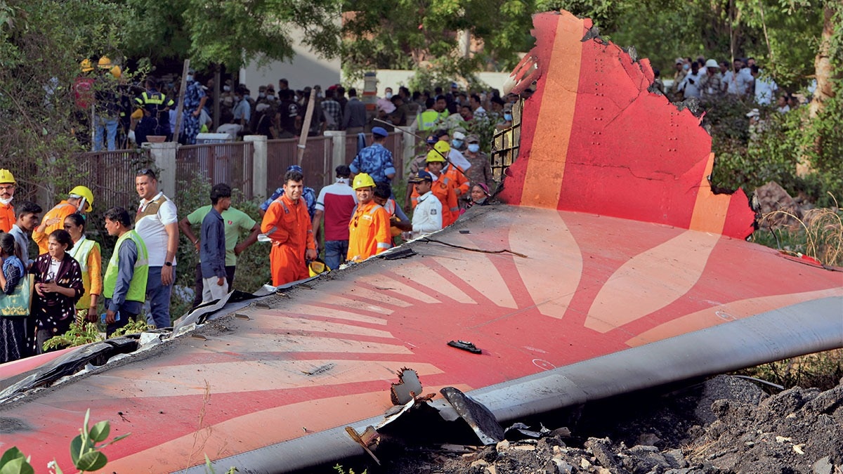 Air India crash: Late captain's pilot nephew summoned for probe, pilots ...