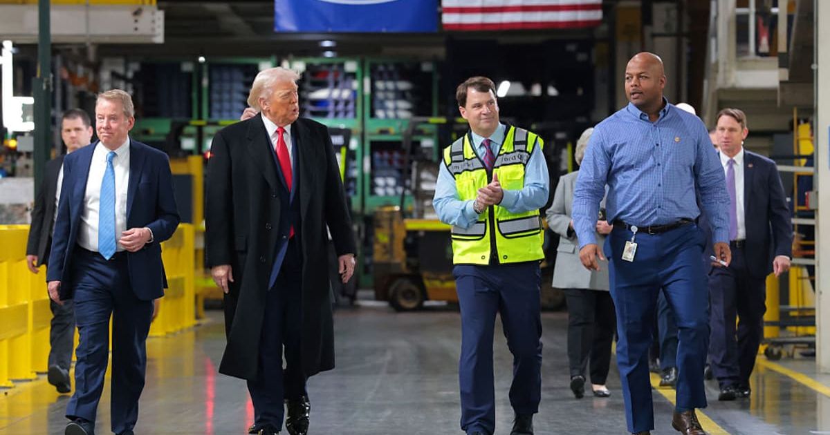 Trump says it's good Ford can't hire enough workers — says 'robots are ...