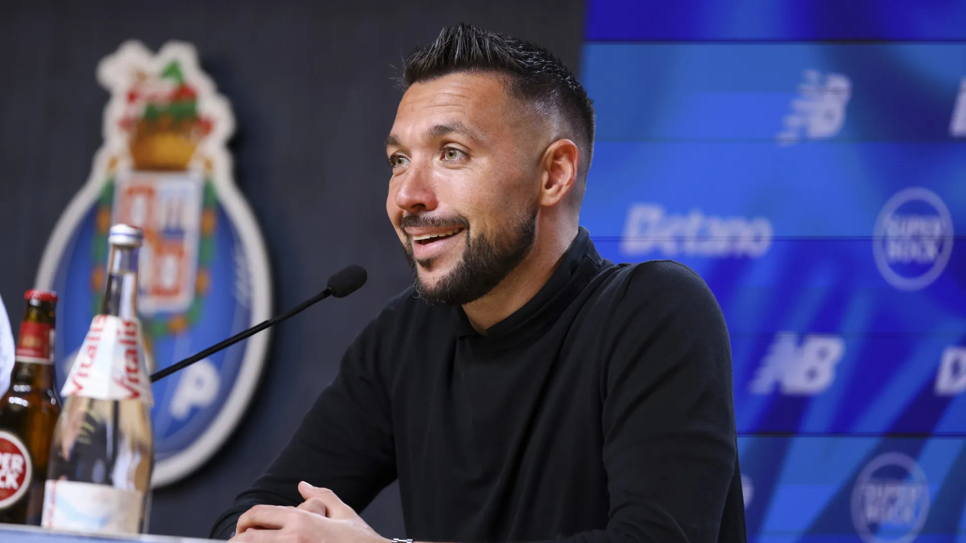 Farioli explica nariz de Martim Fernandes e compara Samu a Totti