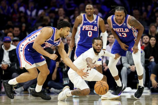 Cavaliers' Darius Garland injures right foot in win vs. 76ers