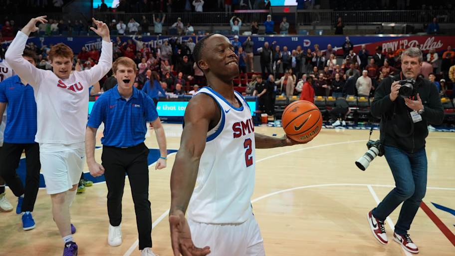 College basketball served fans with a bevy of buzzer beaters on ...
