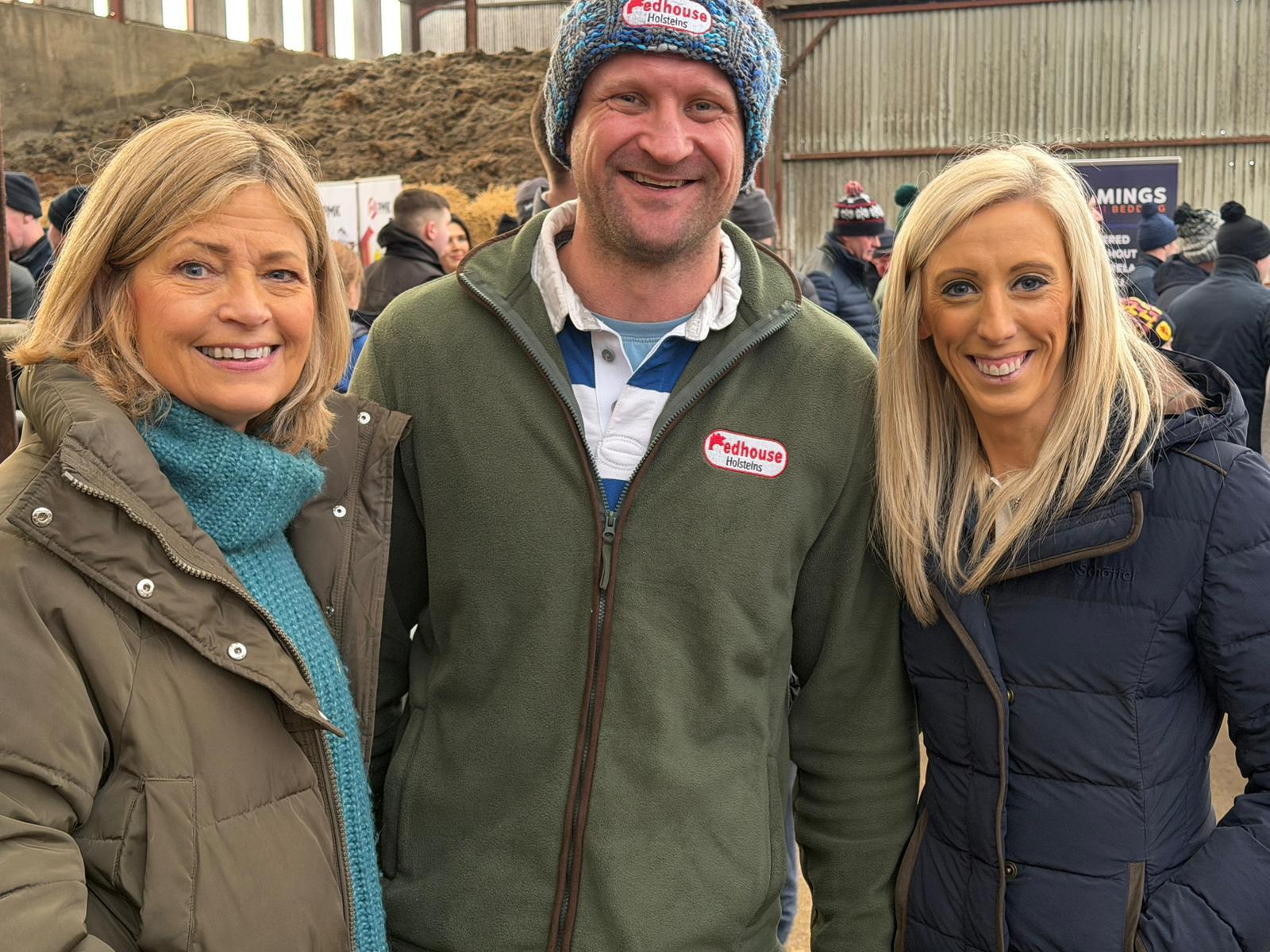 Lockhart mingles with thousands of visitors at Redhouse open day