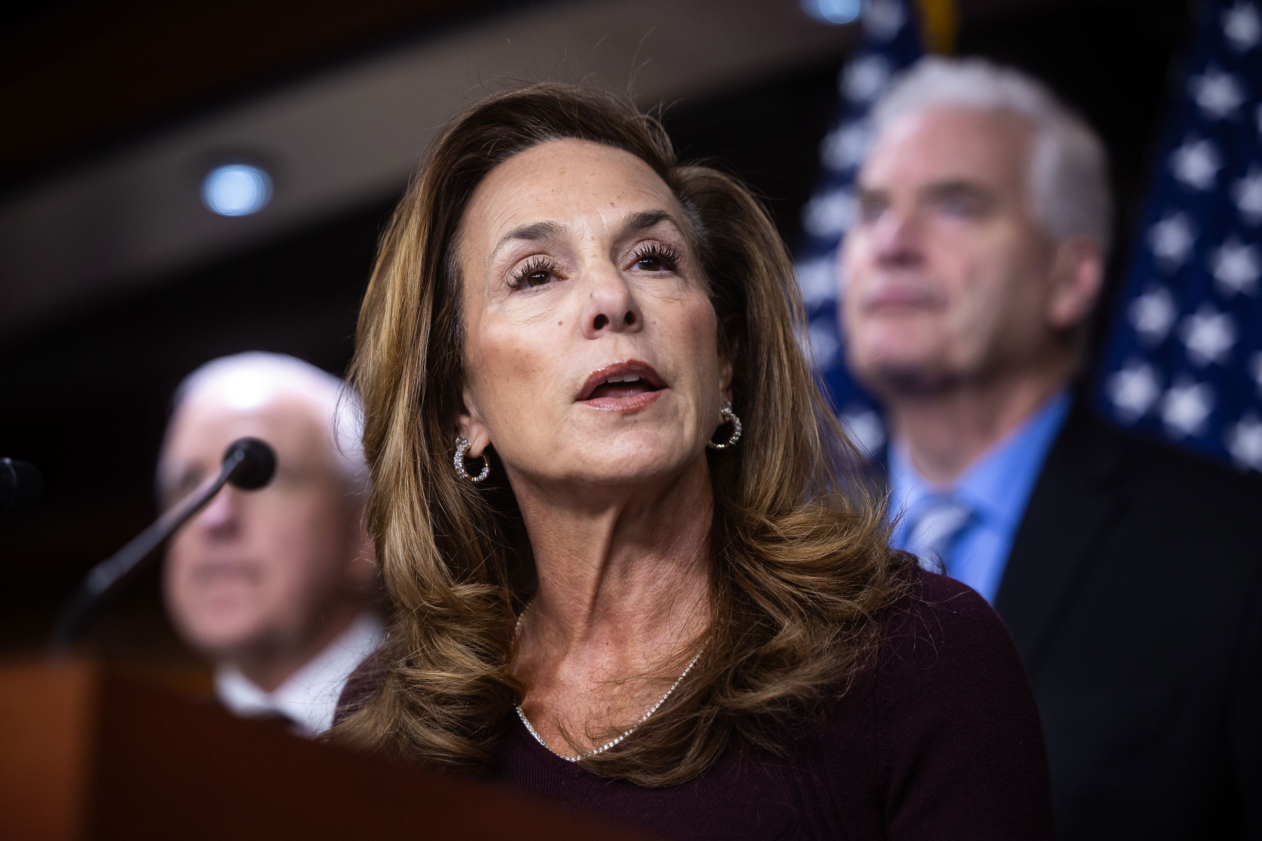 Republican confronted over alleged insider trading in Elon Musk’s Grok