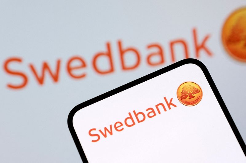 Swedbank shares jump after DOJ closes investigation