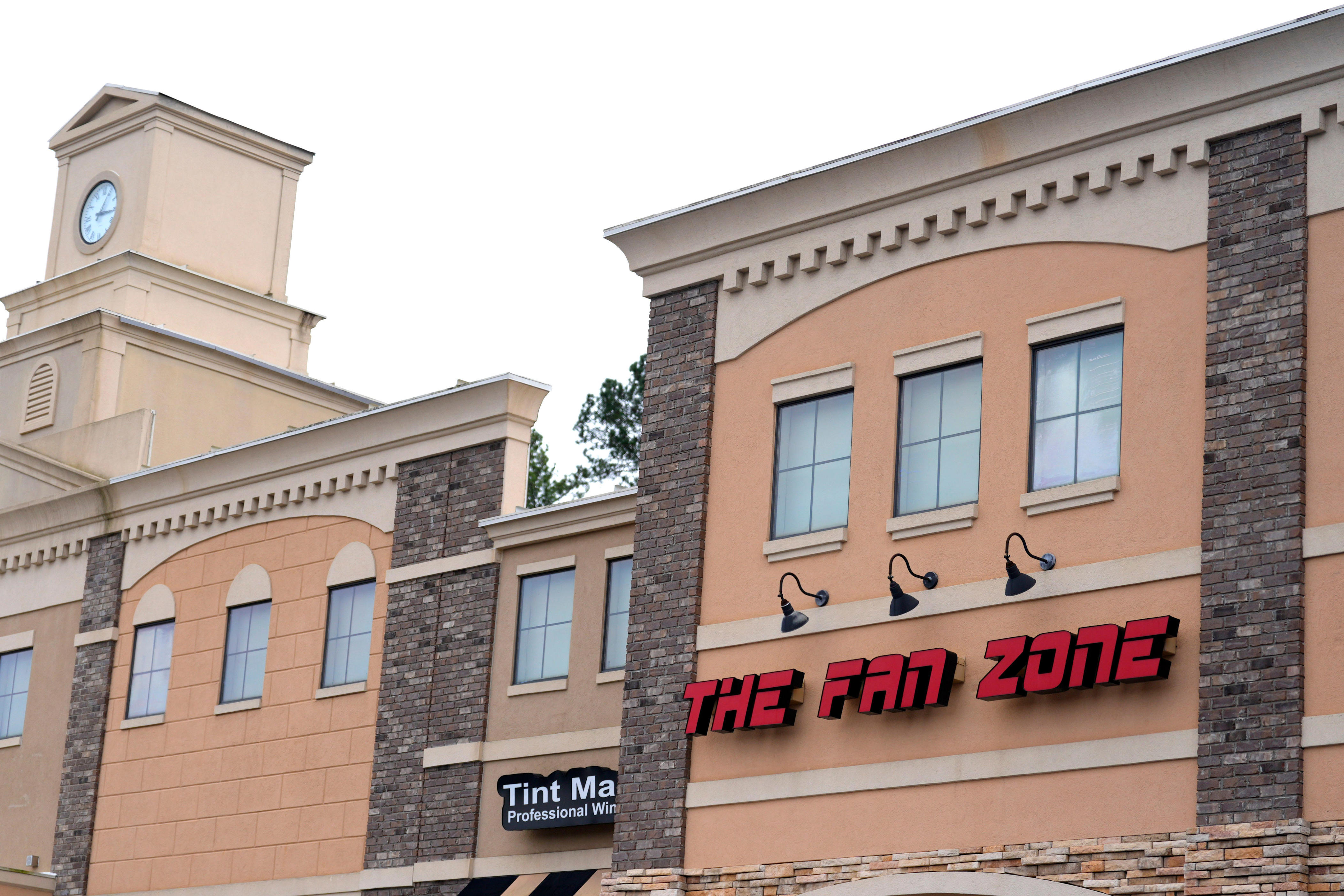 Locally owned sports merchandise retailer Fan Zone is closing in Evans