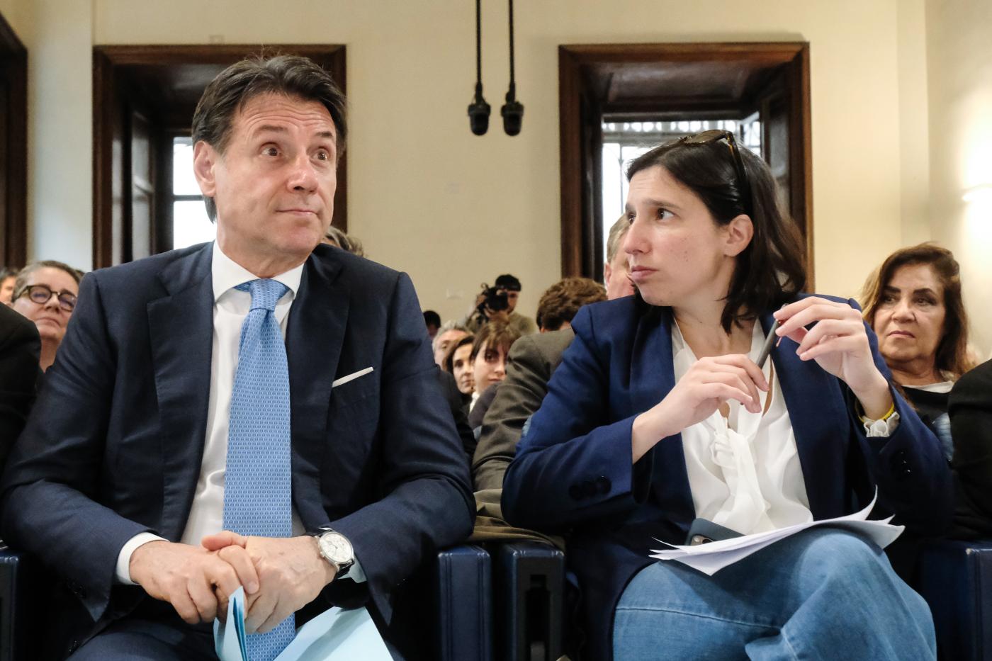 Il “campo largo” si sfalda sull’Iran, i 5 Stelle si sfilano sulla ...