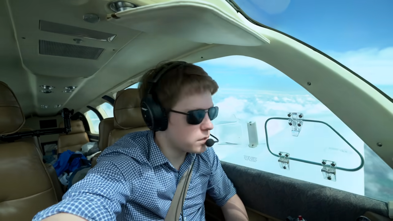 Watch a pilot finally move into a hangar home