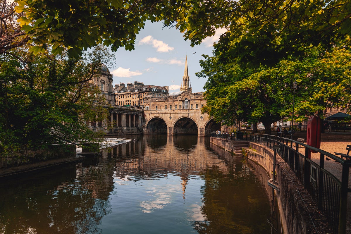 I have found the best cheap hotels in Bath for 2026