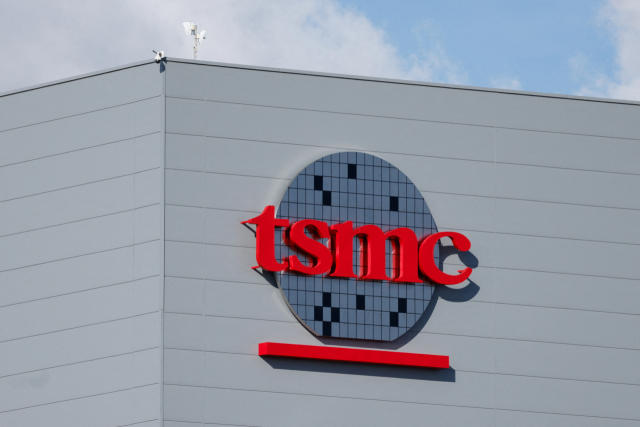 TSMC 작년 4분기 순익 전년比 35%↑…AI 수요 강세에 '깜짝 실적'