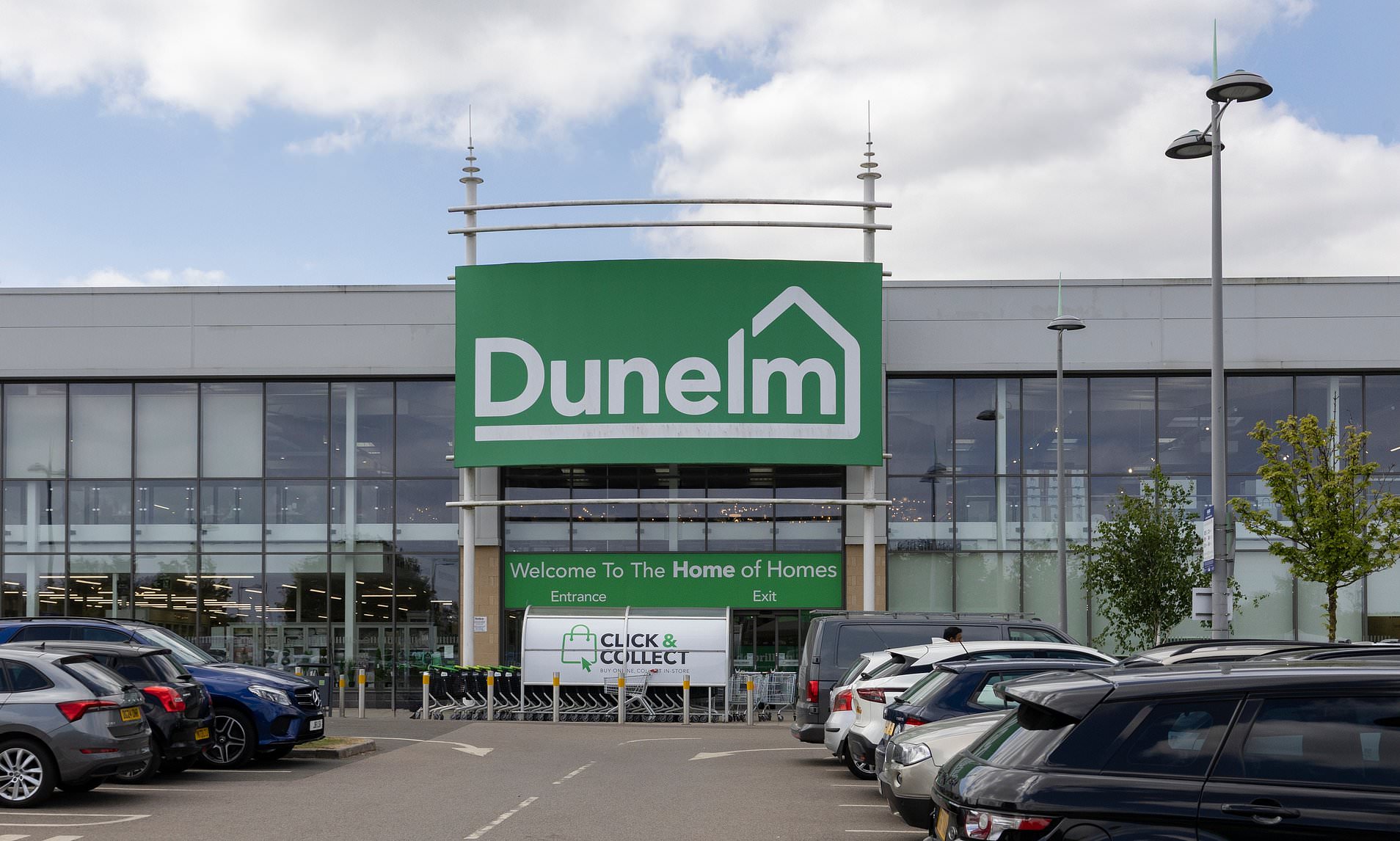Dunelm shares tumble after subdued Christmas sales puts pressure on profits