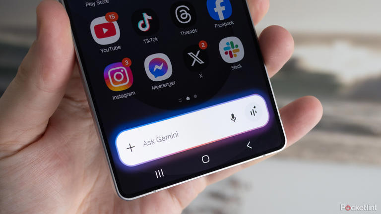 Gemini can now access your photos and read your Gmail messages