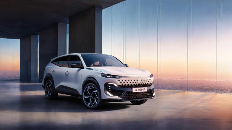 Renault builds a luxury SUV at last — just not for European buyers