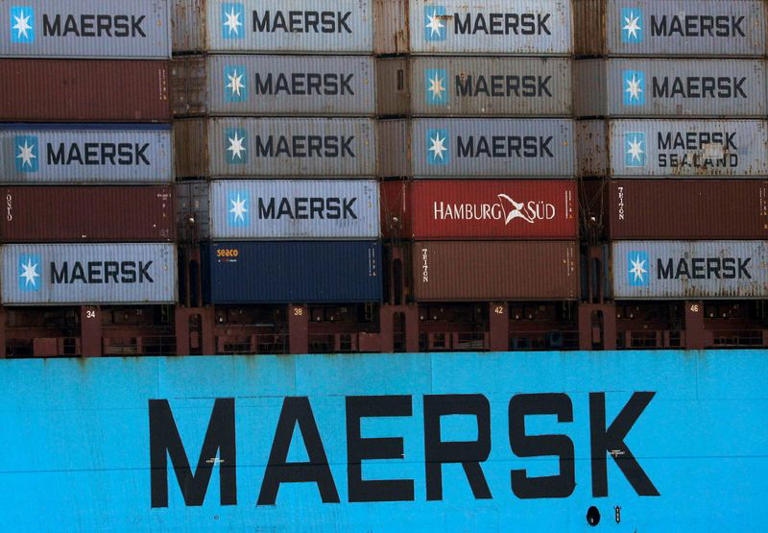 Maersk ramps up Suez Canal return that could dampen freight rates