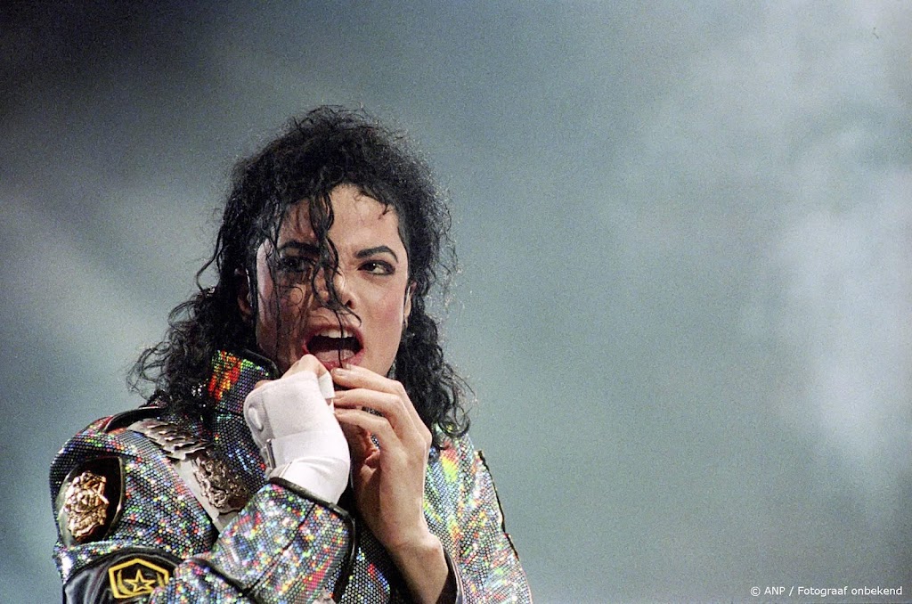 Advocaat: slachtoffers Michael Jackson sloten deal overhaast