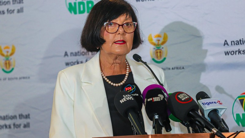 Transport Minister Creecy proposes ban on drinking and driving to ...