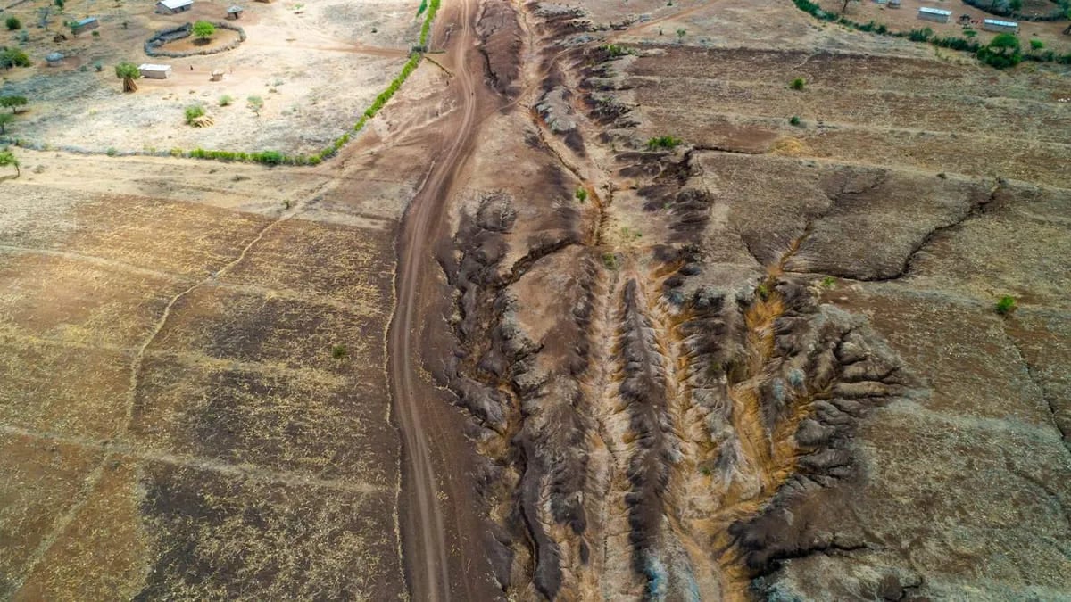 Los geólogos en alerta: este continente se está partiendo en dos y se ...