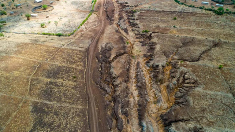 Los geólogos en alerta: este continente se está partiendo en dos y se ...