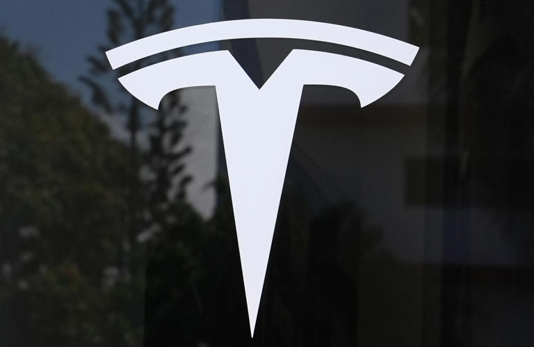 Tesla faces lawsuit over Autopilot after fatal motorcycle crash in WA